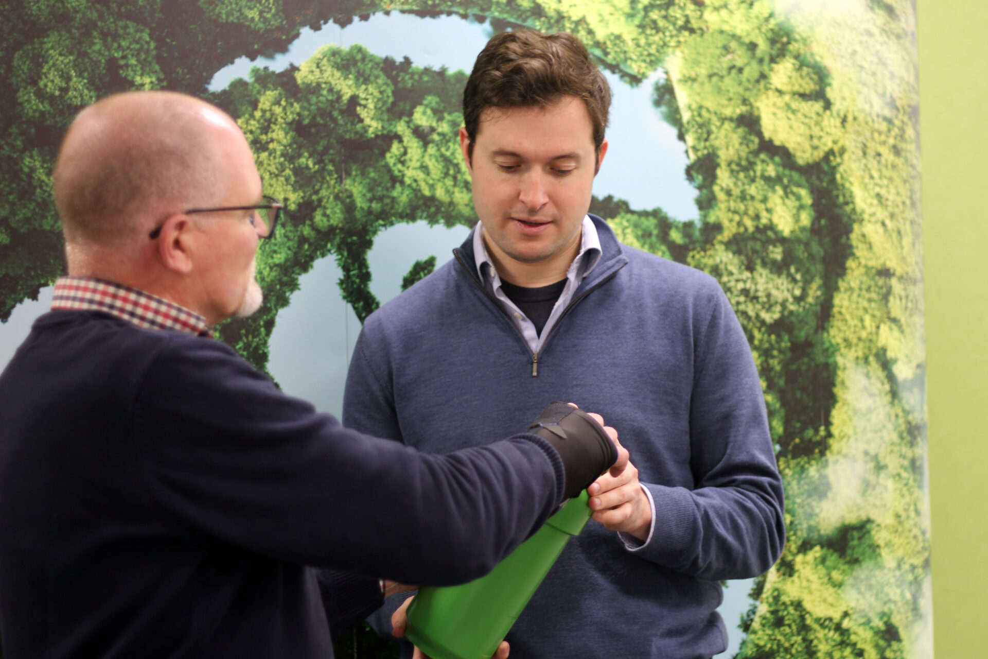 Local MP Anthony Mangnall visits SageTech Medical | SageTech Medical